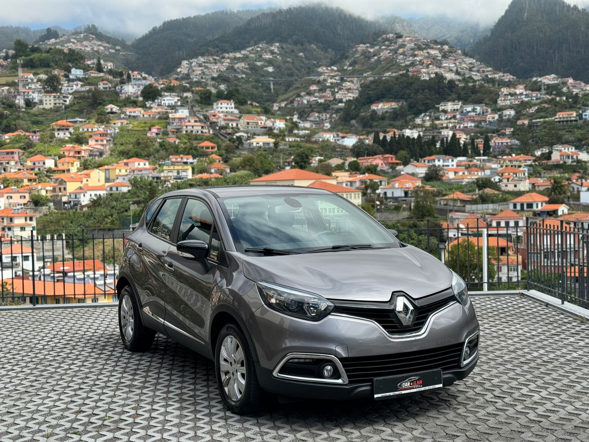 RENAULT CAPTUR 1.5 DCI CAIXA AUTOMATICA – CAR – Ilha