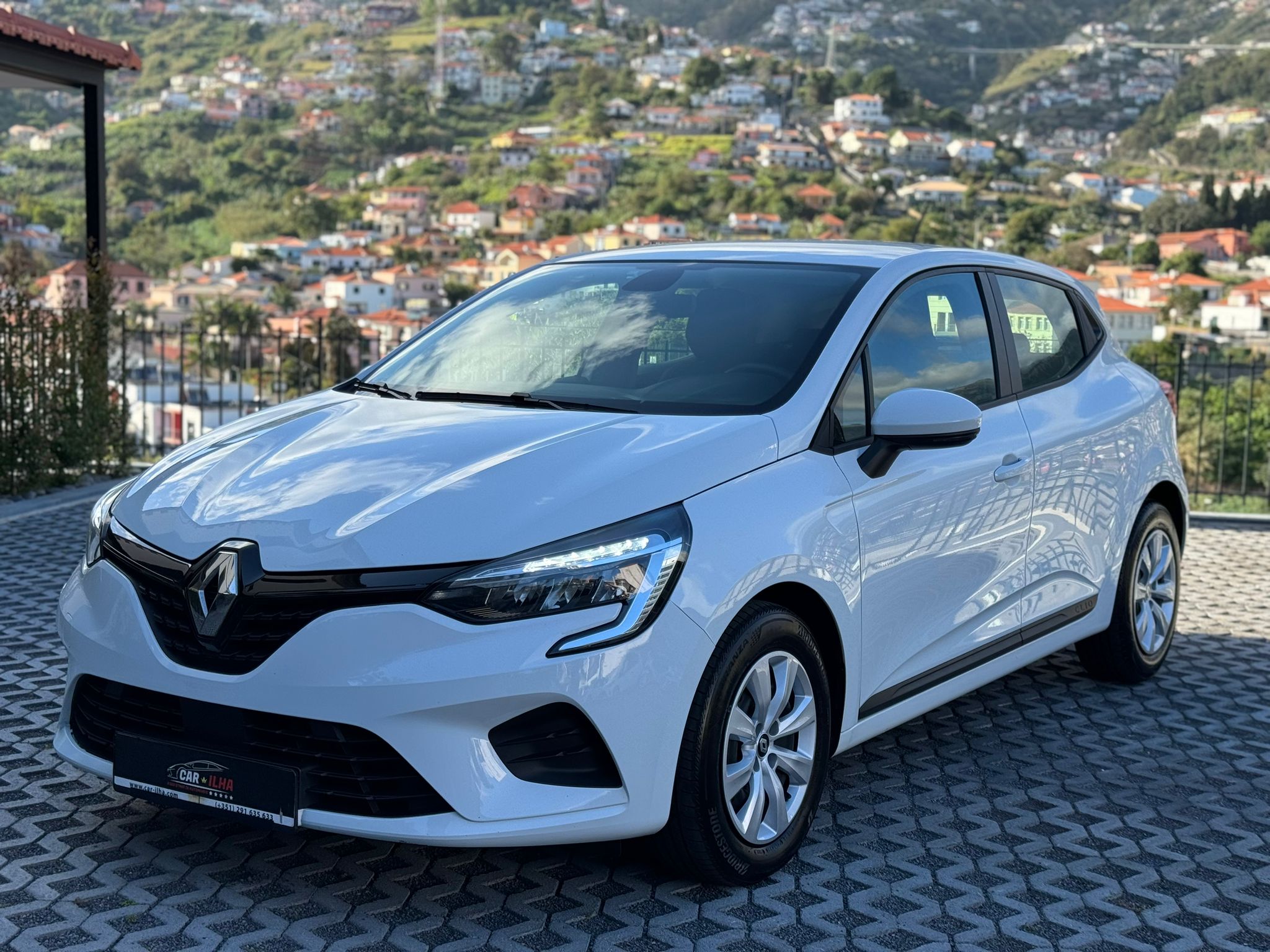 RENAULT CLIO V BLUE 1.5DCI – CAR – Ilha
